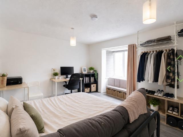 Studio to rent