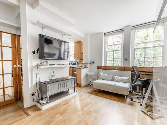 Studio to rent