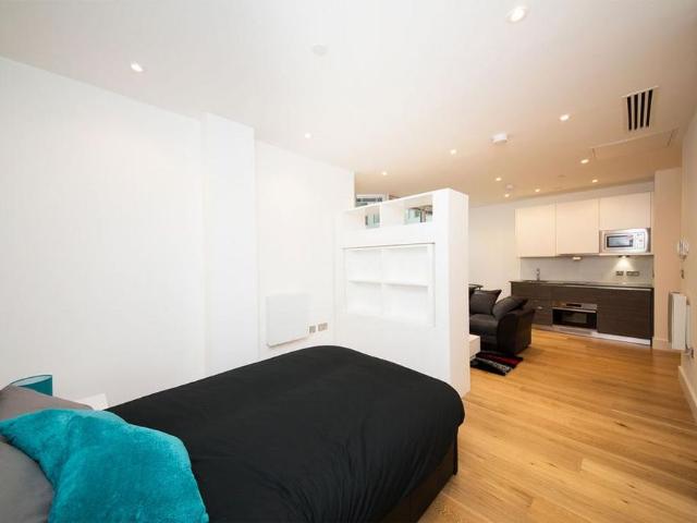 Studio to rent