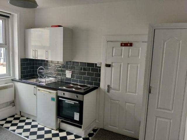 Studio to rent