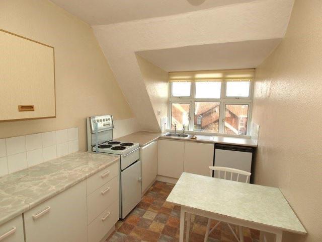 Studio to rent