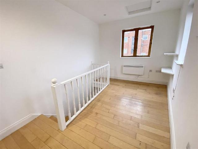 Studio to rent