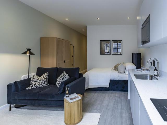 Studio to rent