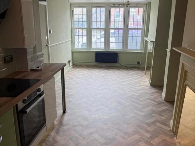 Studio to rent