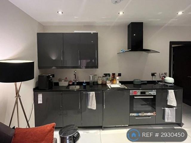 Studio to rent