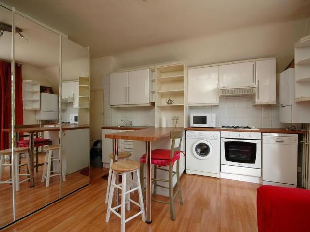 Studio to rent
