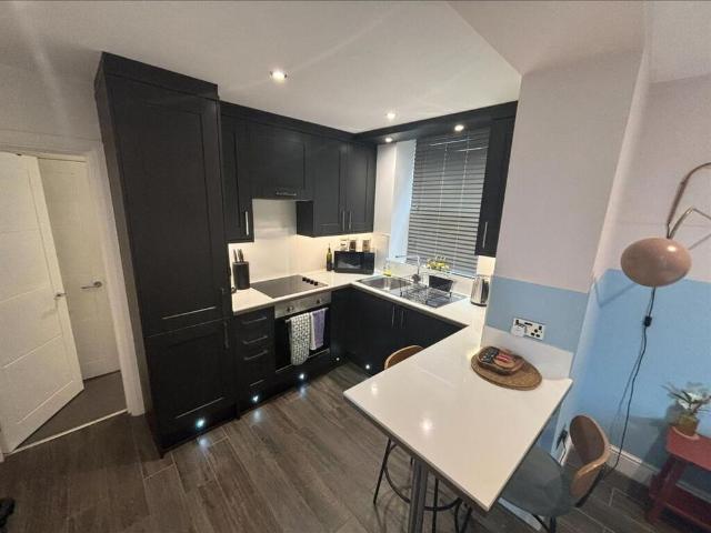 Studio to rent
