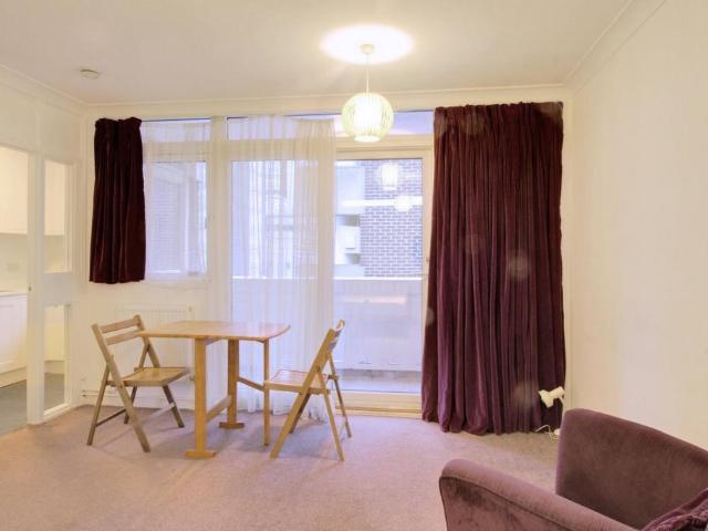 Studio to rent