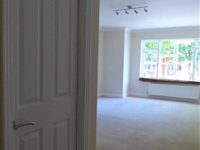Studio to rent