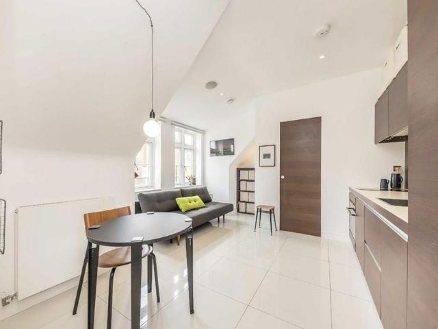 Studio to rent