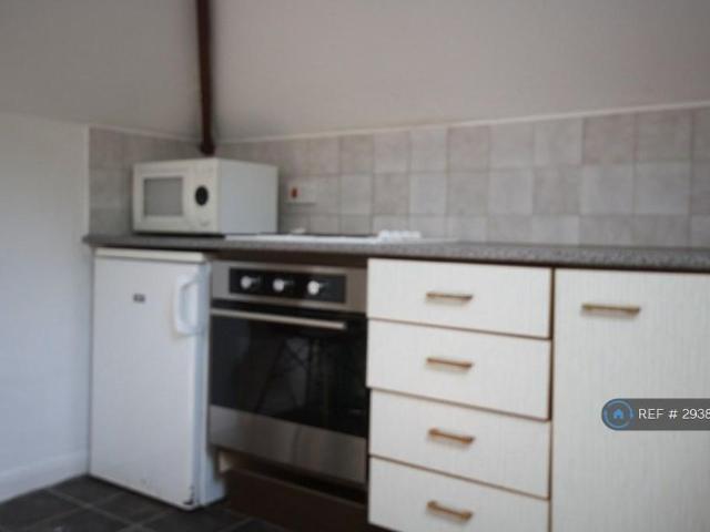 Studio to rent