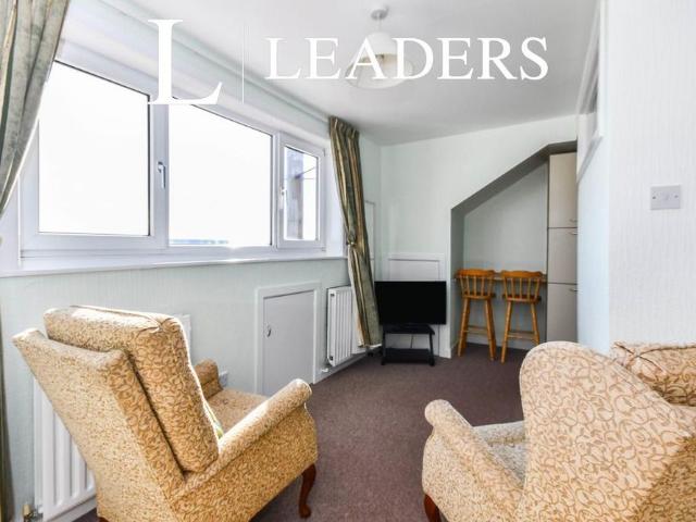 Studio to rent