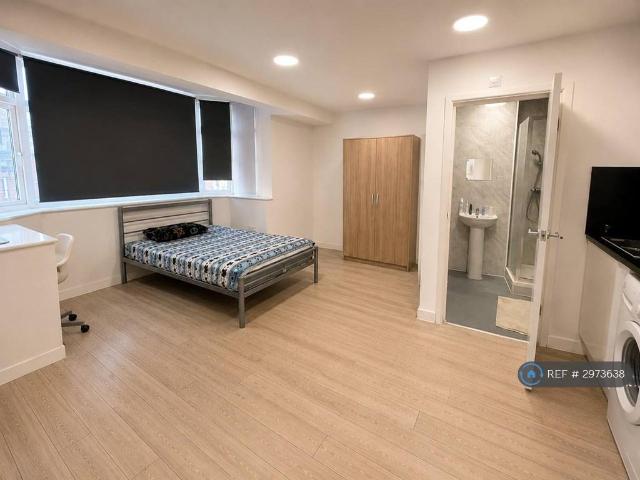 Studio to rent