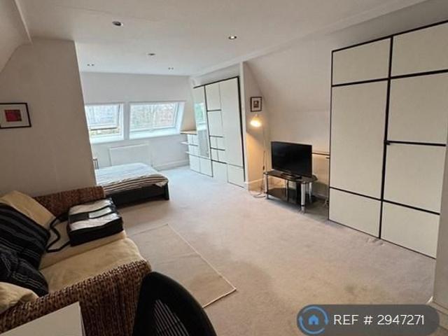Studio to rent