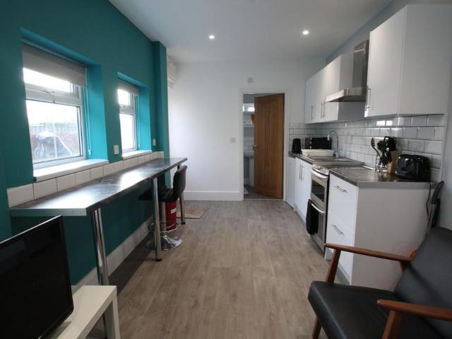 Studio to rent