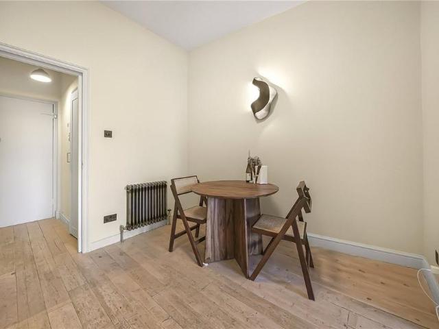 Studio to rent