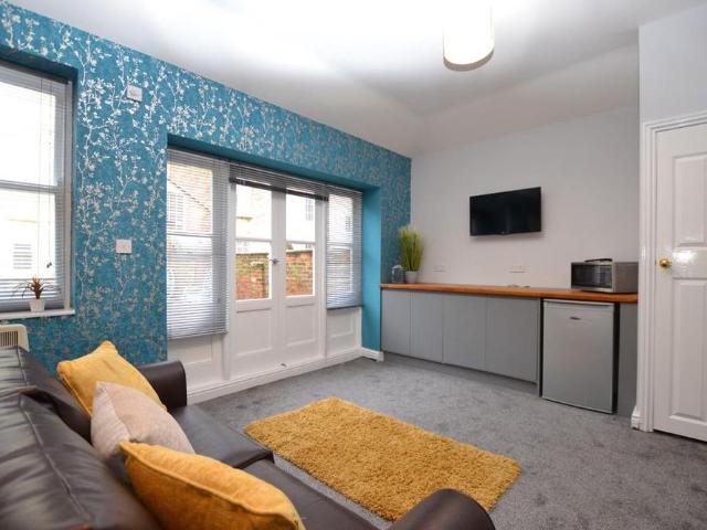 Studio to rent