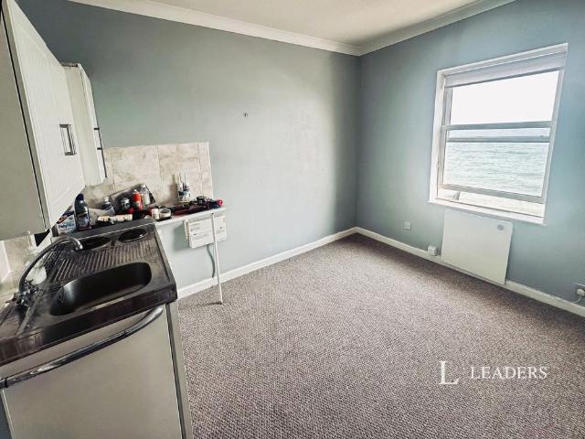 studio to rent The Esplanade, Bognor Regis, West Sussex, PO21