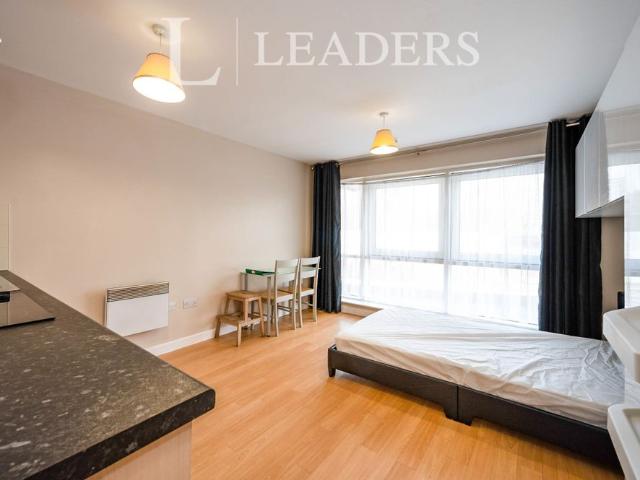 studio to rent The Roundhouse, Gunwharf Quays, Portsmouth, PO1