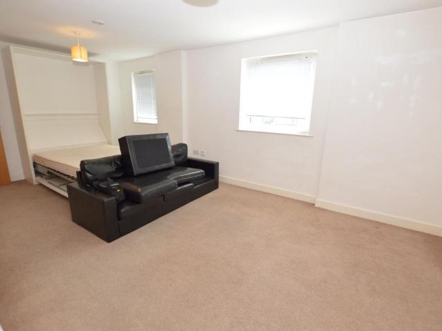 studio to rent De Grey Road, Colchester, CO4