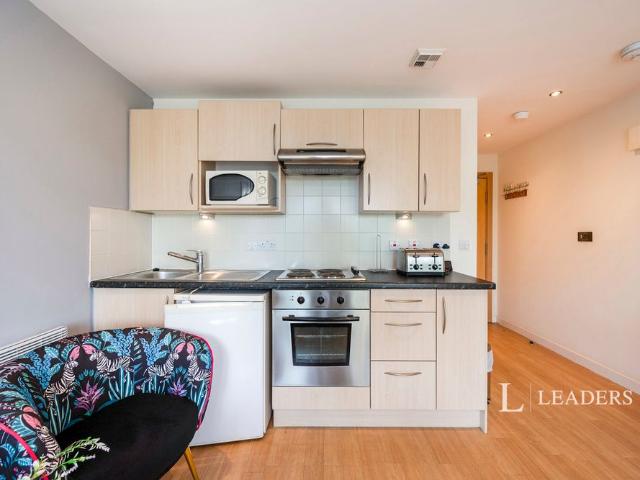 studio to rent Gunwharf Quays, Portsmouth, Hampshire, PO1