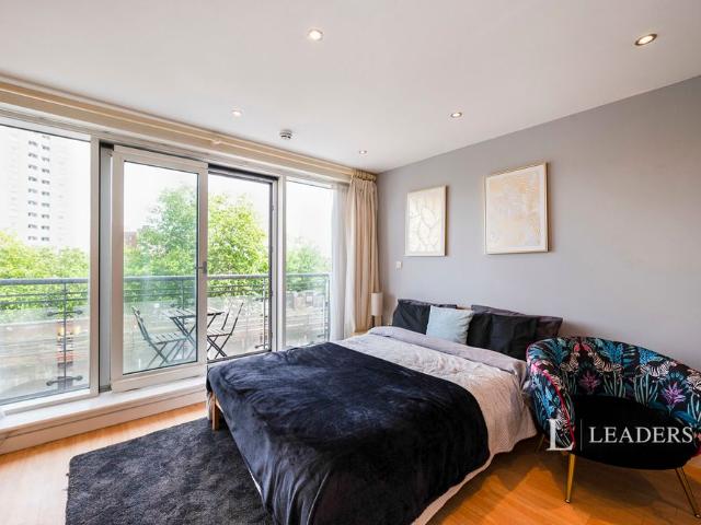studio to rent Gunwharf Quays, Portsmouth, Hampshire, PO1