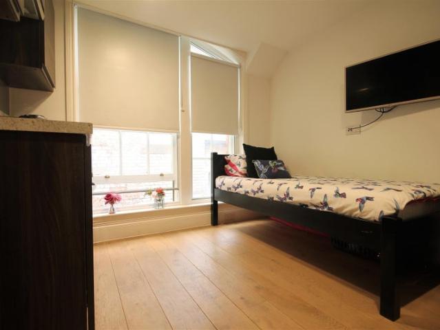 Studio to rent in the City Centre