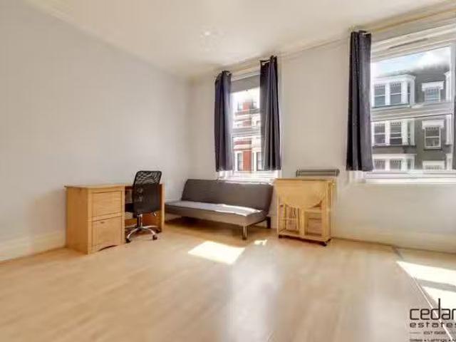 Studio to rent in West End Lane, West Hampstead NW6