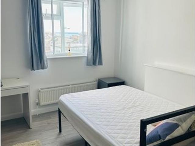 Studio to rent in West Street, Brighton BN1