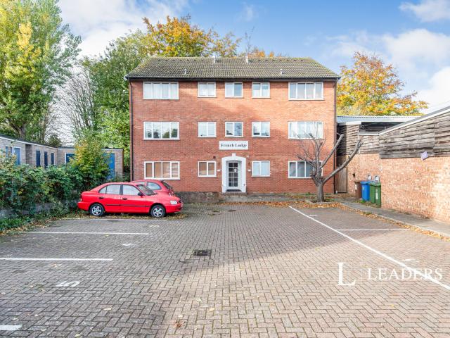 Studio to rent in Whinbush Road, Hitchin, Hertfordshire, SG5 | Leaders