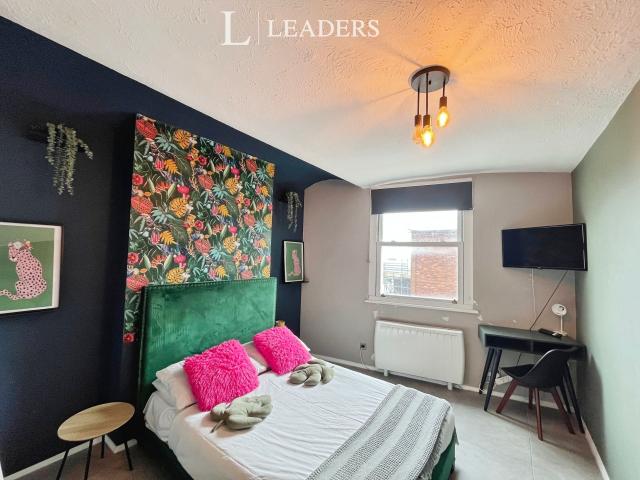 Studio to rent in Windsor Street, Brighton, East Sussex, BN1 | Leaders