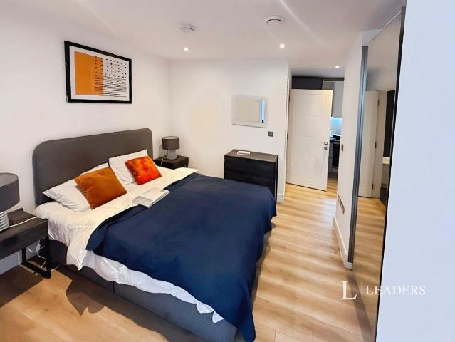 Studio to rent in Wood Street, East Grinstead, West Sussex, RH19 | Leaders
