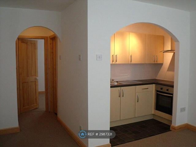Studio To Rent In Acocks Green, Birmingham, B27