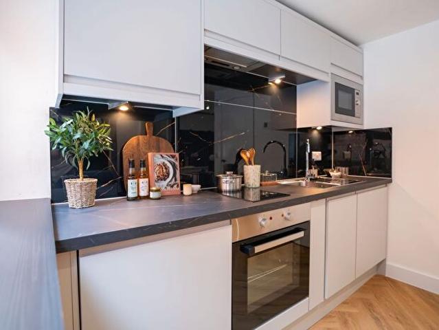 Studio To Rent In Apt, Nova Residence #, LE1