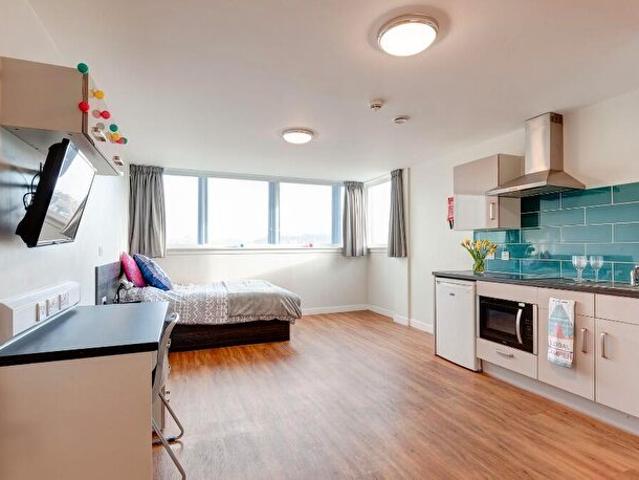 Studio To Rent In Bath Street, Glasgow, G2