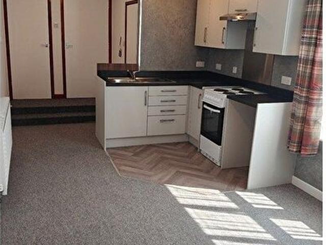 Studio To Rent In Broughton Road, Banbury, OX16