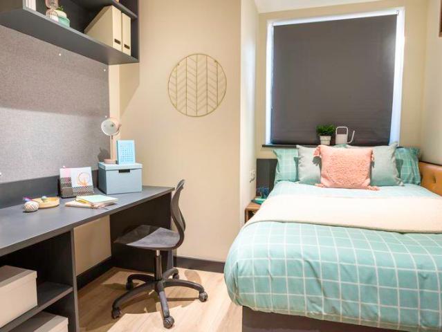 Studio to rent in Brighton And Hove East Sussex, BN1, from Coapt Brighton. 33718