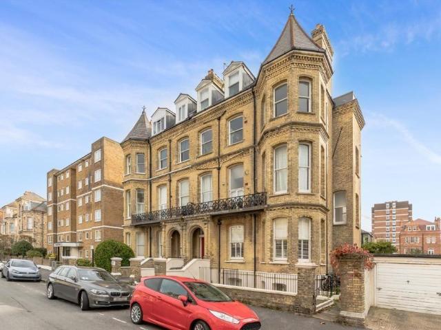 Studio to rent in Brighton And Hove East Sussex, BN3, from Spark and Sons Hove. 34072