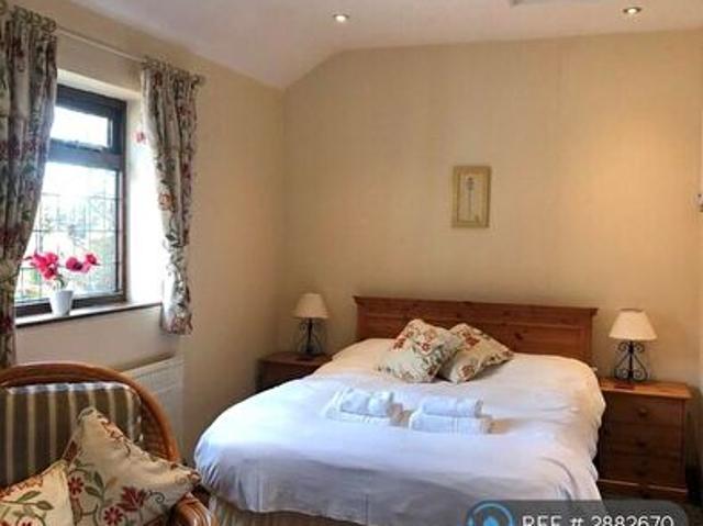 Studio To Rent In Cadeby Lane, Warwickshire, CV13