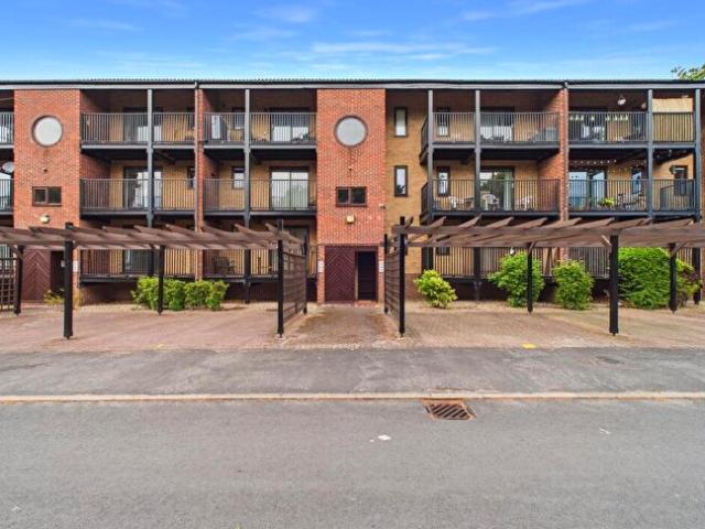 Studio To Rent In Castle Gardens, Nottingham, NG7