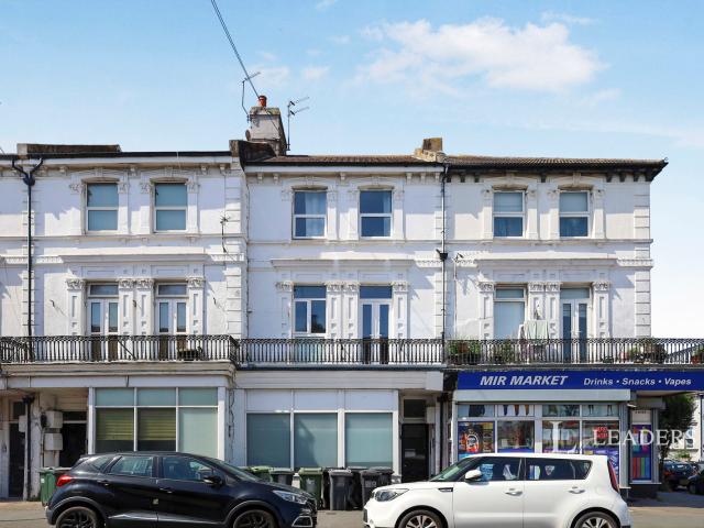 Studio to rent in Cavendish Place, Eastbourne, East Sussex, BN21 | Leaders