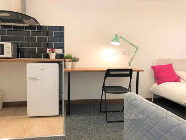 Studio To Rent In Charter Avenue, Coventry, CV4