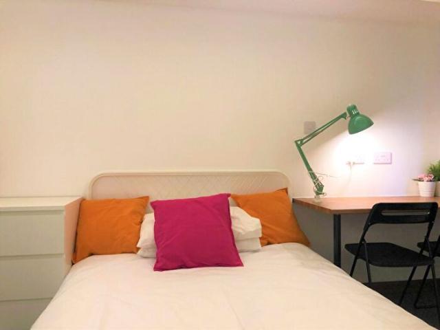 Studio To Rent In Charter Avenue, Coventry, CV4