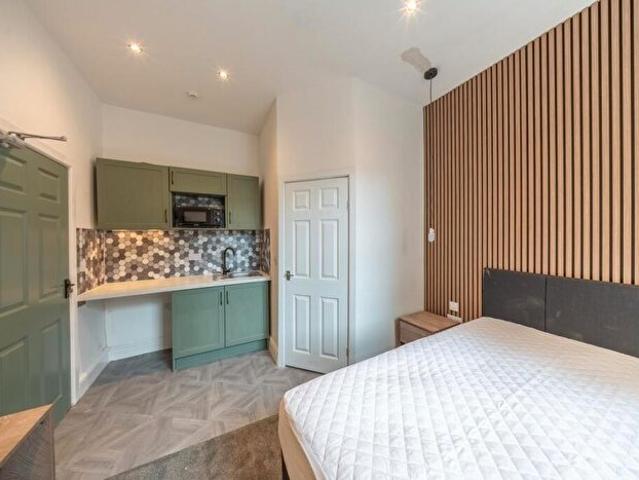 Studio To Rent In Coundon Road, City Centre, Coventry, CV1