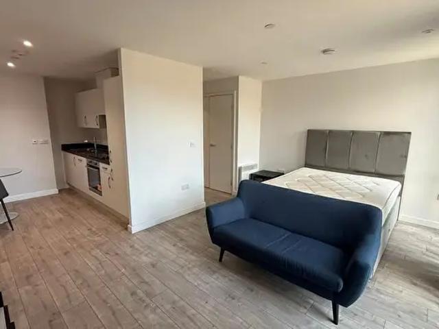Studio To Rent In Crocus Street, Nottingham, Nottinghamshire, NG2