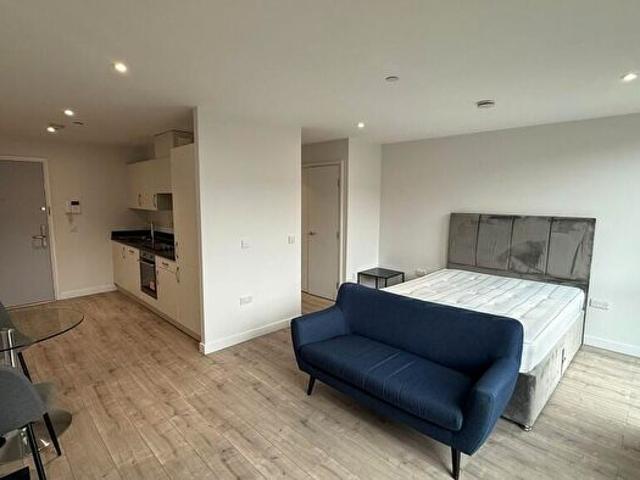 Studio To Rent In Crocus Street, Nottingham, Nottinghamshire, NG2