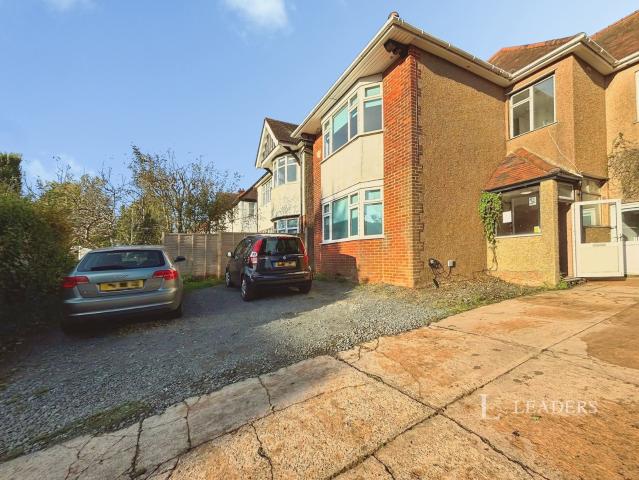 Studio to rent in Dyke Road, Brighton, BN1 | Leaders
