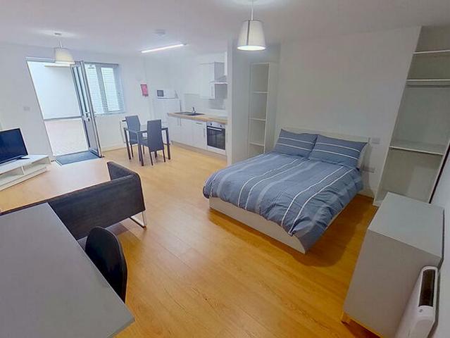 Studio To Rent In Flat, North Sherwood Street, Nottingham, NG1