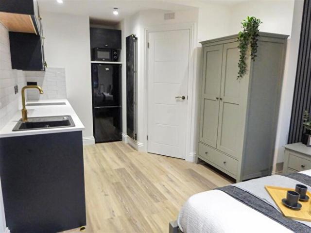 Studio To Rent In, Havelock Street, Kettering, NN16