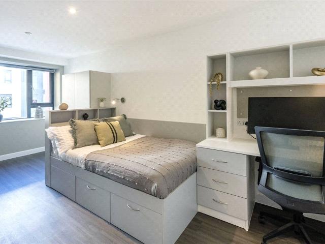 Studio to rent in Hollingdean Road, Brighton, East Sussex, BN2 | Leaders